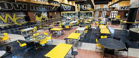 The Modern School Cafeteria Ingenious Culinary Concepts