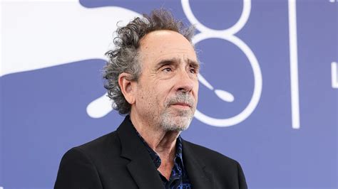 Tim Burton Vermögen Wiki Alter Gewicht Und Größe Beziehungen Familie Und Mehr