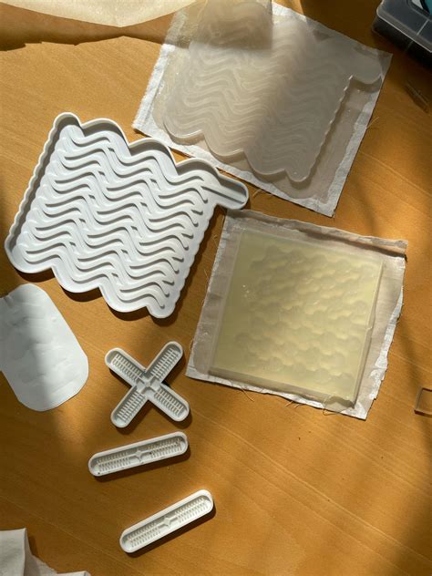 Soft Robotics Workshop Shemakes