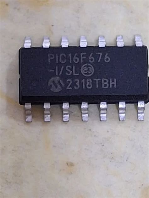 pic16f676 i sl microchip at best price in mumbai by antariksh