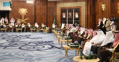 عام سمو الأمير سعود بن نايف يستقبل مسؤولي التعليم في مجلس الاثنينية