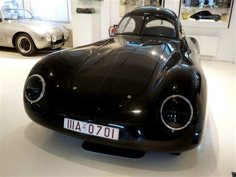 무료 이미지 박물관 스포츠카 초차 옛 타이머 포르쉐 도시 자동차 육상 차량 임시 벤처 자동차 제조 자동차 디자인 소형차 텔레비젼 4320x3240