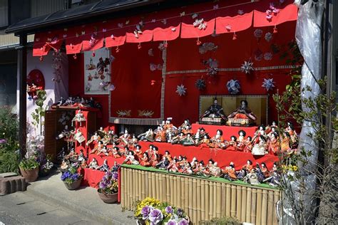 Traditionelles Hina Matsuri Puppen Und Feste Japandigest