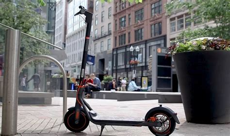 Обзор электросамоката Ninebot KickScooter F40 - отзывы, тесты
