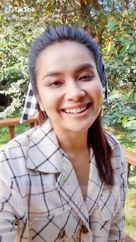 ស្ដាប់លេងទៅស្រីៗគ្នាយើង Tnaot