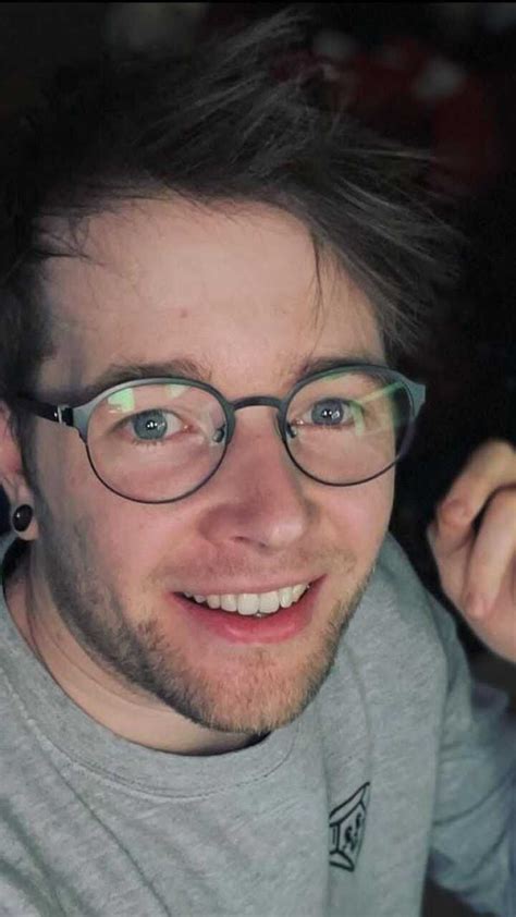 La Impactante Historia De Dantdm De Youtuber A Icono Cultural Bluradio