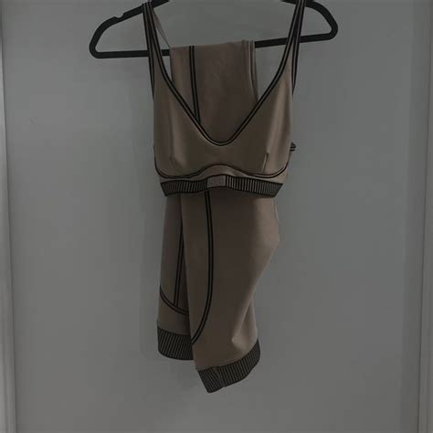 Alo Set Fitness Fashion Alo Clothes Design