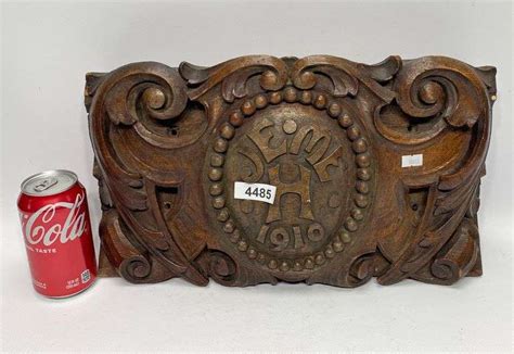 Antique Carved Oak Architectural Element Fragment Dixons Auction At Crumpton