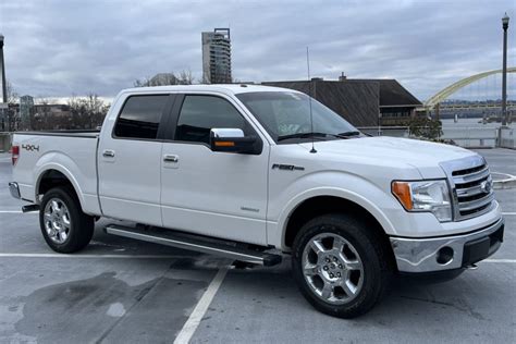 No Reserve 2200 Mile 2014 Ford F 150 Lariat Supercrew 4x4 For Sale On