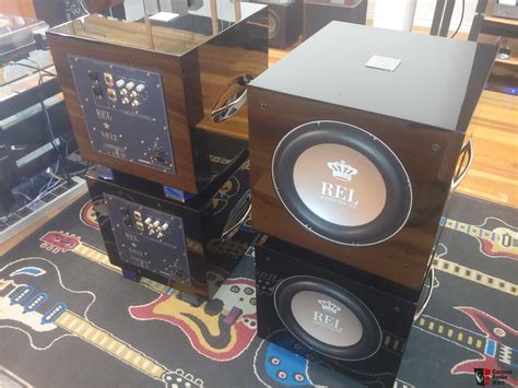 Rel S812 Subwoofers X 4 Photo 4601768 Canuck Audio Mart