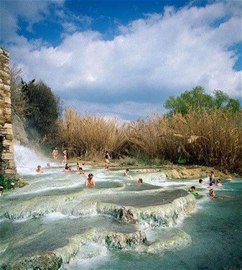 Relaxing Trend Bathing In Chinese Hot Springs Cctv News