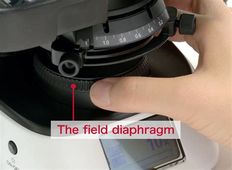 Microscope Diaphragm Function