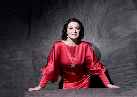 Celebra Soprană Română De Talie Internațională Cellia Costea Invitată Specială în Concertul De