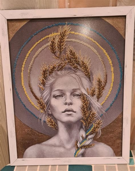 Патріотична картина з бісеру — цена 1000 грн в каталоге Картины Купить