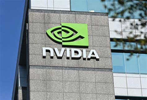 英伟达市值暴跌889亿美元，涉嫌违反反垄断法遭市场监管总局立案调查 牛新网