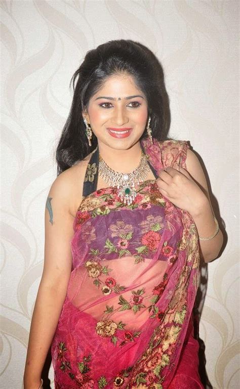 Kerala Mallu Cheating Aunty House Wife Lavanya Spicy Transparent Saree Sleevless Bra Type Blouse