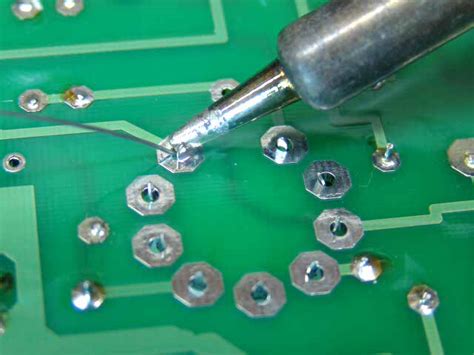 납땜 강좌 납땜도구 공구 알아보기 솔더위크 인두기 스탠드 페이스트 플럭스 팁클리너 세척기 납 흡입기