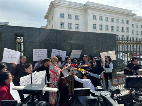 Н Өнөрбаяр Төрийн нууцыг өгсөн хүн нь Байгаль орчин аялал жуулчлалын сайд асан одоогийн УИХ