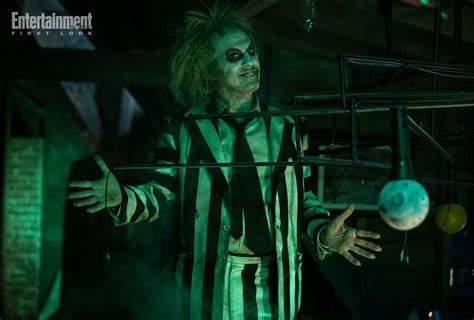 Tim Burtons Beetlejuice Beetlejuice Starring Michael Keaton Winona