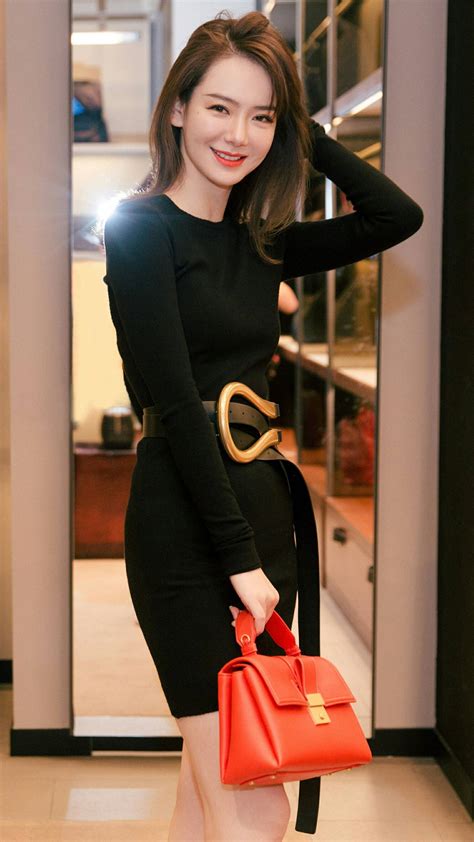 Qi Wei Sexy Photo Photos IMedia