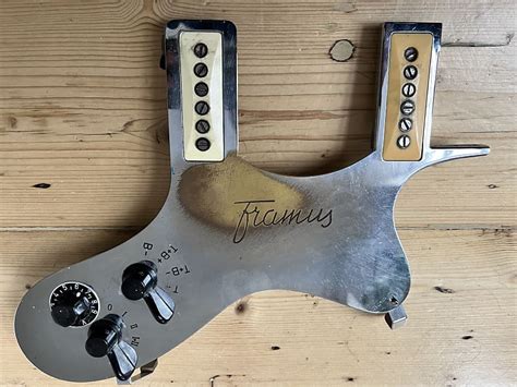 Framus Framus Electronic 2 Pickup Pickguard Early 60s Chrome Reverb