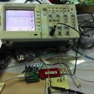 The Experimental Setup Of Capacitive Sensing Circuit Download Scientific Diagram