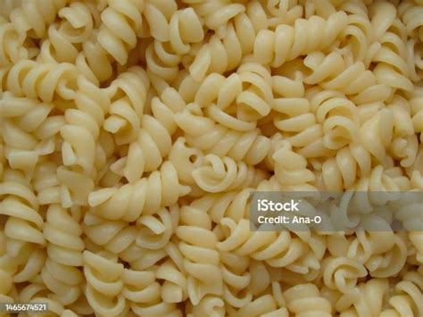 집에서 이탈리아 파스타 요리하기 삶은 펜네 마카로니 채식 음식 요리 파스타의 배경 0명에 대한 스톡 사진 및 기타 이미지 0명 건강한 생활방식 건강한 식생활 Istock