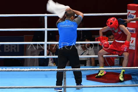 Penyisihan Terbang Putri Raksat Vs Pang Chol Min Antara Foto
