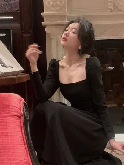 르뚜앙 [당일출고] 챠글라 봄 가을 하객 브라이덜샤워 원피스 블랙 화이트 피로연 스퀘어넥 긴팔 원피스 르뚜앙