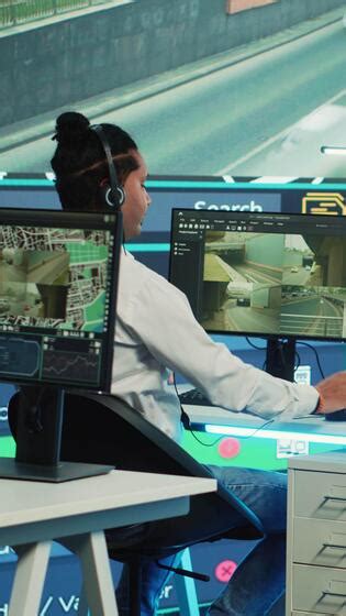 Vertical Llamada Centrar Operadores Proporcionar Envío Información Vía Gps Satélite Mapa Para Su