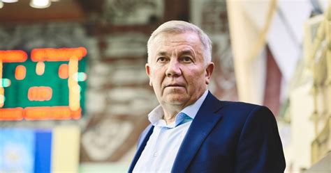 Українського тренера звинувачують у сексуальних домаганнях