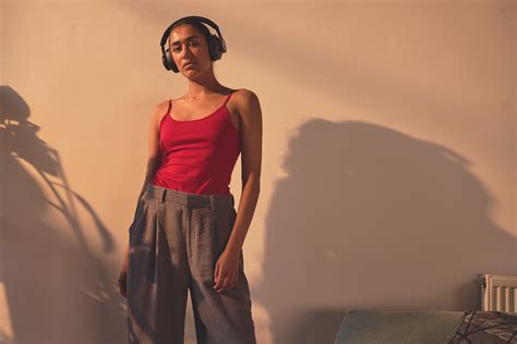 Cambridge Audio Unveils Melomania P100 60 Hour Battery Life And Class A B Amplification