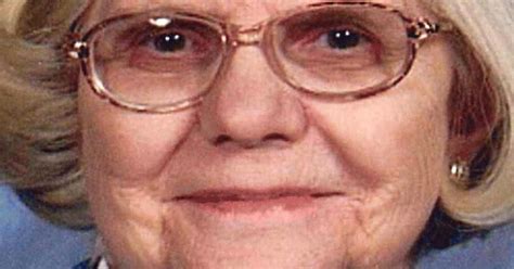 Dorothy B Schwefel Obituaries