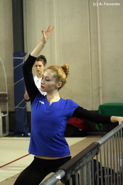 ХУДОЖЕСТВЕНА ГИМНАСТИКА И СРОДНИ СПОРТОВЕ • Виж темата Ирина Ризенсон