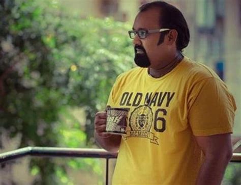 இரண்டு நாட்களாக பூட்டிய வீட்டில் பிணமாக கிடந்த பிரபல நடிகர் அதிர்ச்சியில் திரையுலகம் Cinemazda