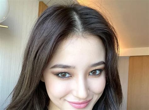 230506 Nancy Sns Update Kpopping