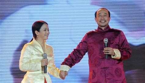 63岁吕丽萍谈出国原因！言辞犀利内涵丰富，在美国捡垃圾都不回国 知乎