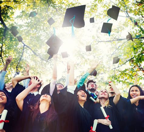 Graduation Images Free Hd Backgrounds Pngs Vectors And Templates