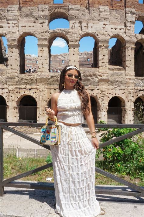 What To Wear In Rome To Turn Literal Heads Dolce Vita Style