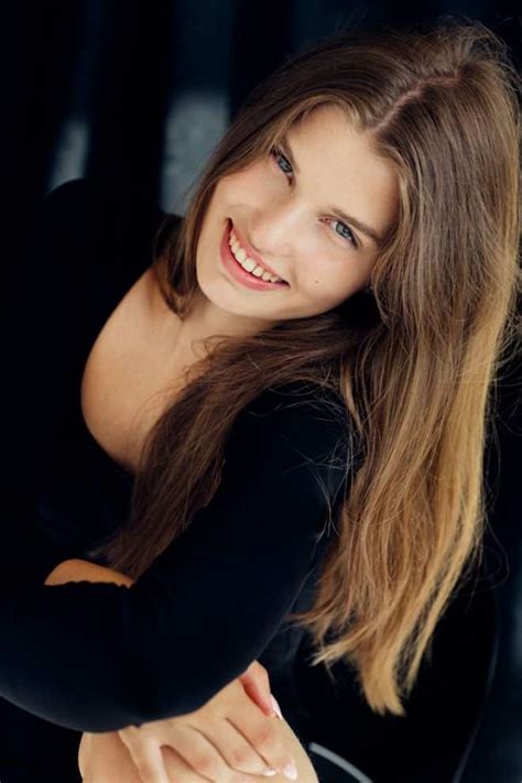 Iso Model Management Petra Cota K Dar