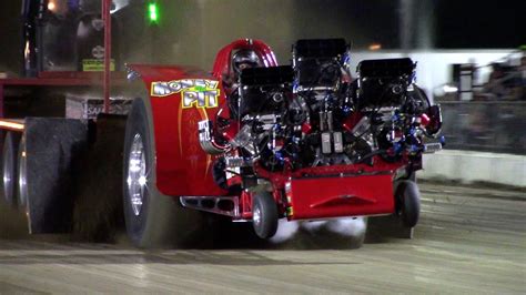 Unlimited Modified Tractor Pulling
