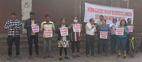 Pune Residents Of Nibm Undri Road Protests Against Pmc For