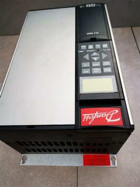 Frekventni Regulator Danfoss 2 5kw