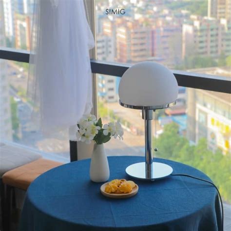 바우하우스 테이블 램프 빌헬름 바겐펠트 테이블 램프 Simig