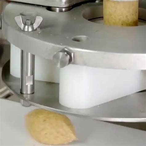 Commercial Small Desktop Kibbeh Machine Kebab Forming Machine