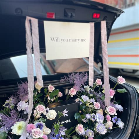 트렁크 꽃장식 클래스아홈