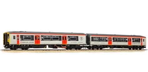 Farish 371 339sf Class 1502 2 Car Dmu 150213 Transport For Wales Sound
