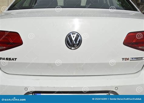 Volkswagen Passat Logo