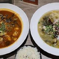 官小二酸菜魚 分店門市 共2家 2024更新 、推薦菜單及價位