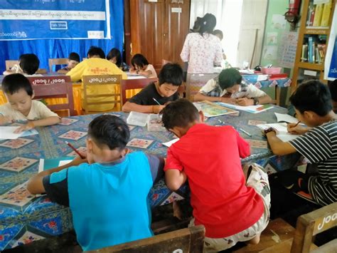 သံတောင်ကြီးမြို့နယ် ပြည်သူ့စာကြည့်တိုက်တွင် ပြည်ပြည်ဆိုင်ရာ မူးယစ်ဆေးဝါး အလွဲသုံးမှုနှင့